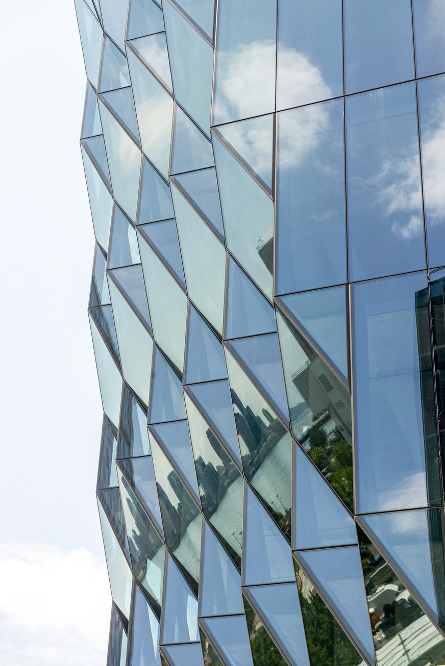 AGC Interpane: Solar Carve Tower in New York - Nach dem Lauf der Sonne ...