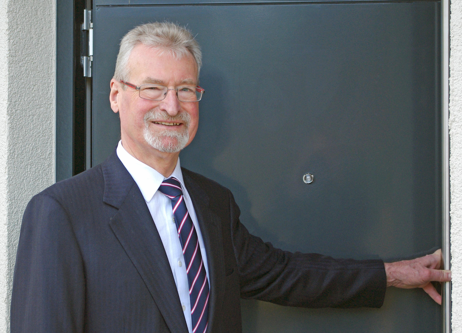 Mann der Woche - Franz Hauk zum Ehrenpräsidenten von EuroWindoor ernannt