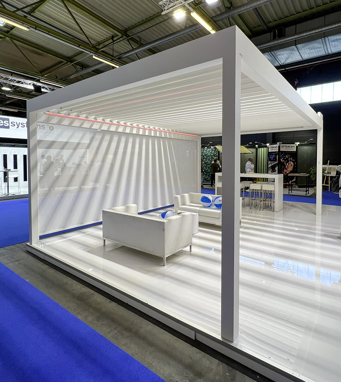 Stobag zeigt Terrassenlösungen auf der Polyclose - Sonnen- und Schattenoasen